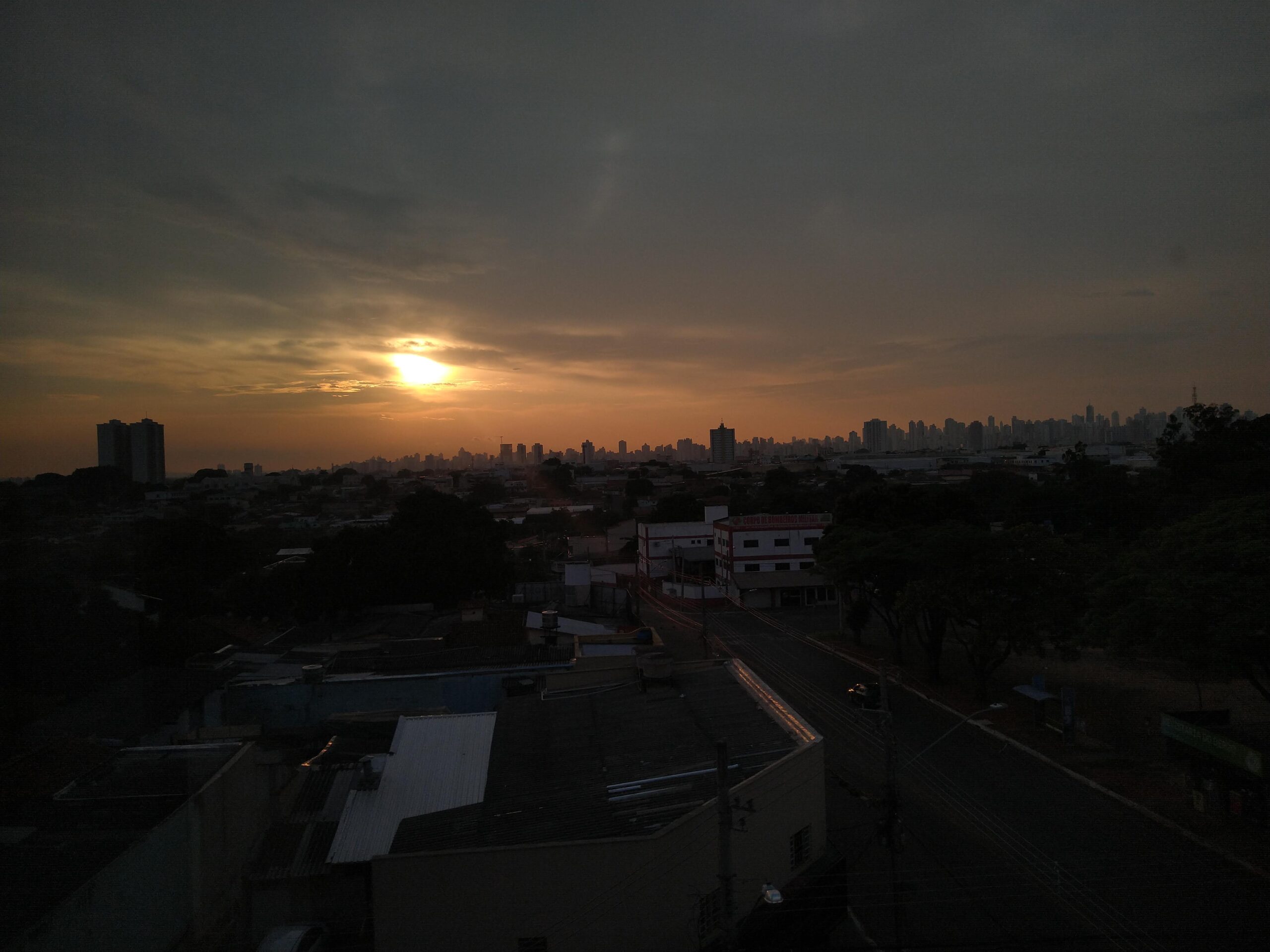Massa de ar quente eleva as temperaturas em Goiás, alerta Inmet ... Massa de ar quente eleva as temperaturas em Goiás, alerta Inmet ...